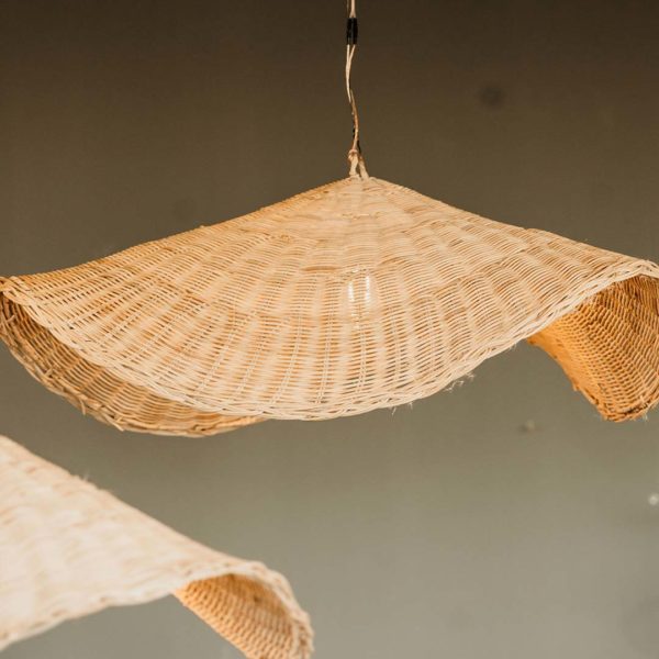 PANTALLA KAMPUR - Muebles y Sillones